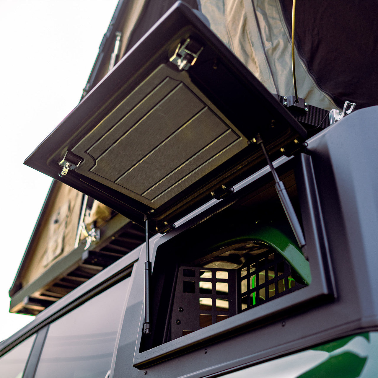 Replacement Solid Aluminum Gullwing Windows – Armadillo Designs